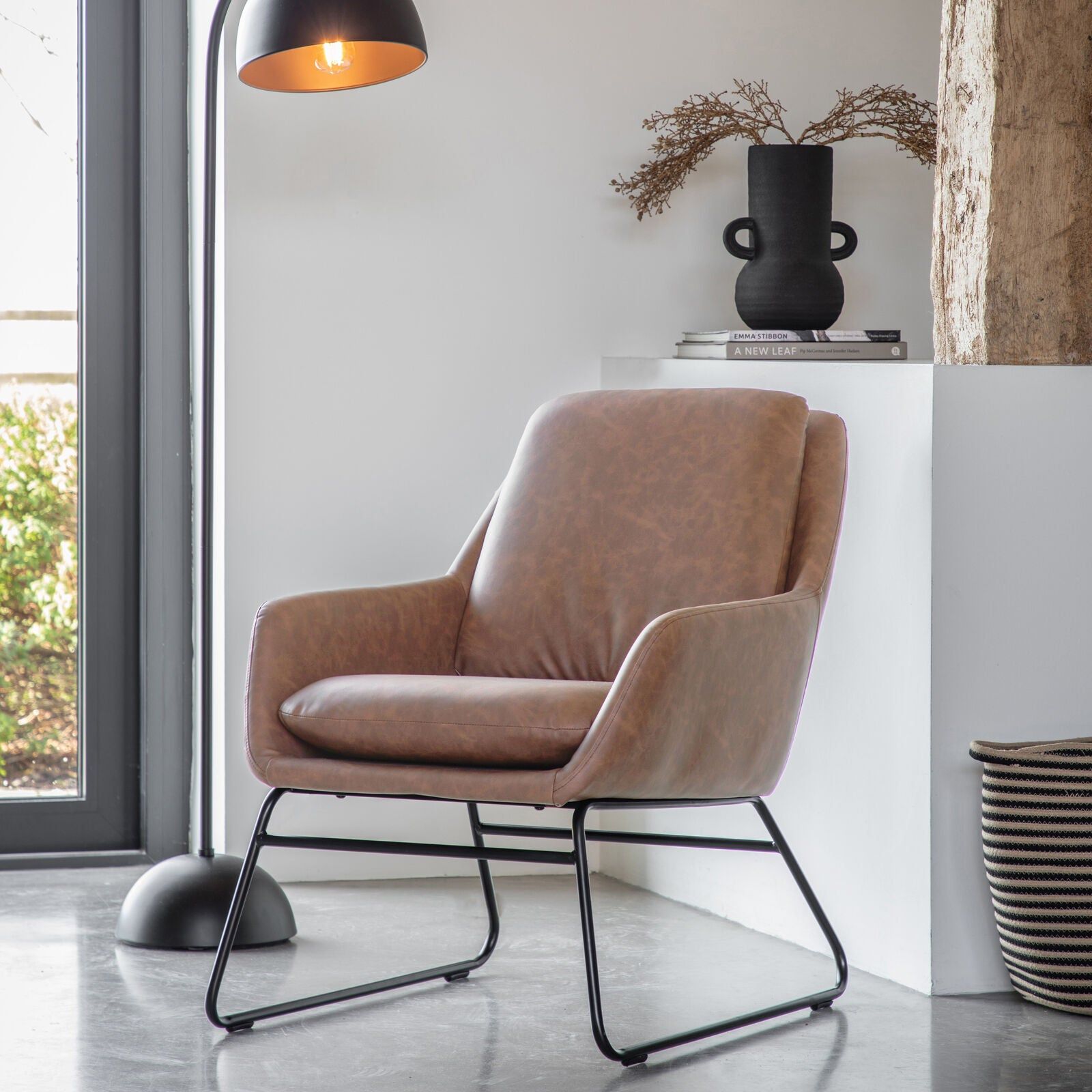 upholstered chairs – nineteen/seventy